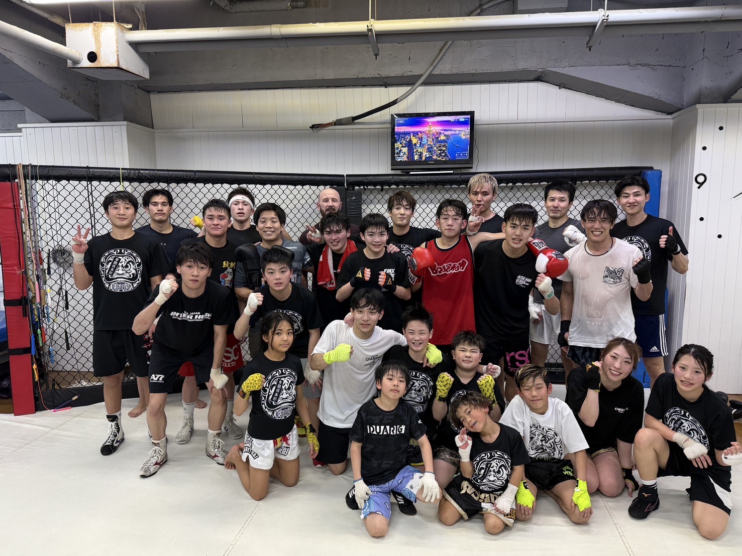 Warning : call_user_func_array() expects parameter 1 to be a valid callback, function 'change ...